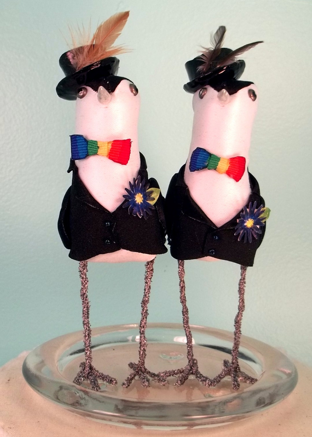 Cake Topper Miniature Birds Grooms Suit Tie Bow Tie Rainbow Top Hats ...
