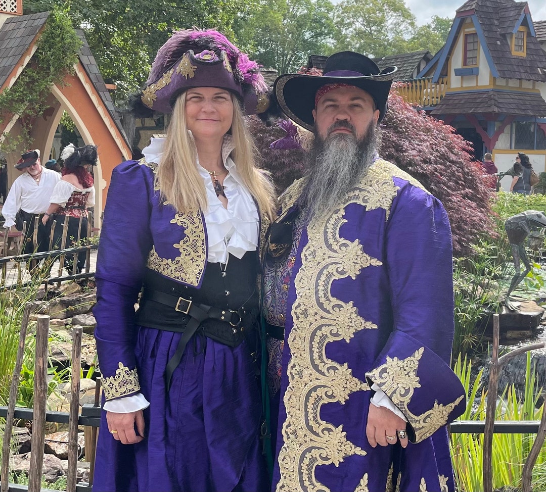 Historical Costumes Matching Set Couples Costume Pirate Purple Gold 5 ...