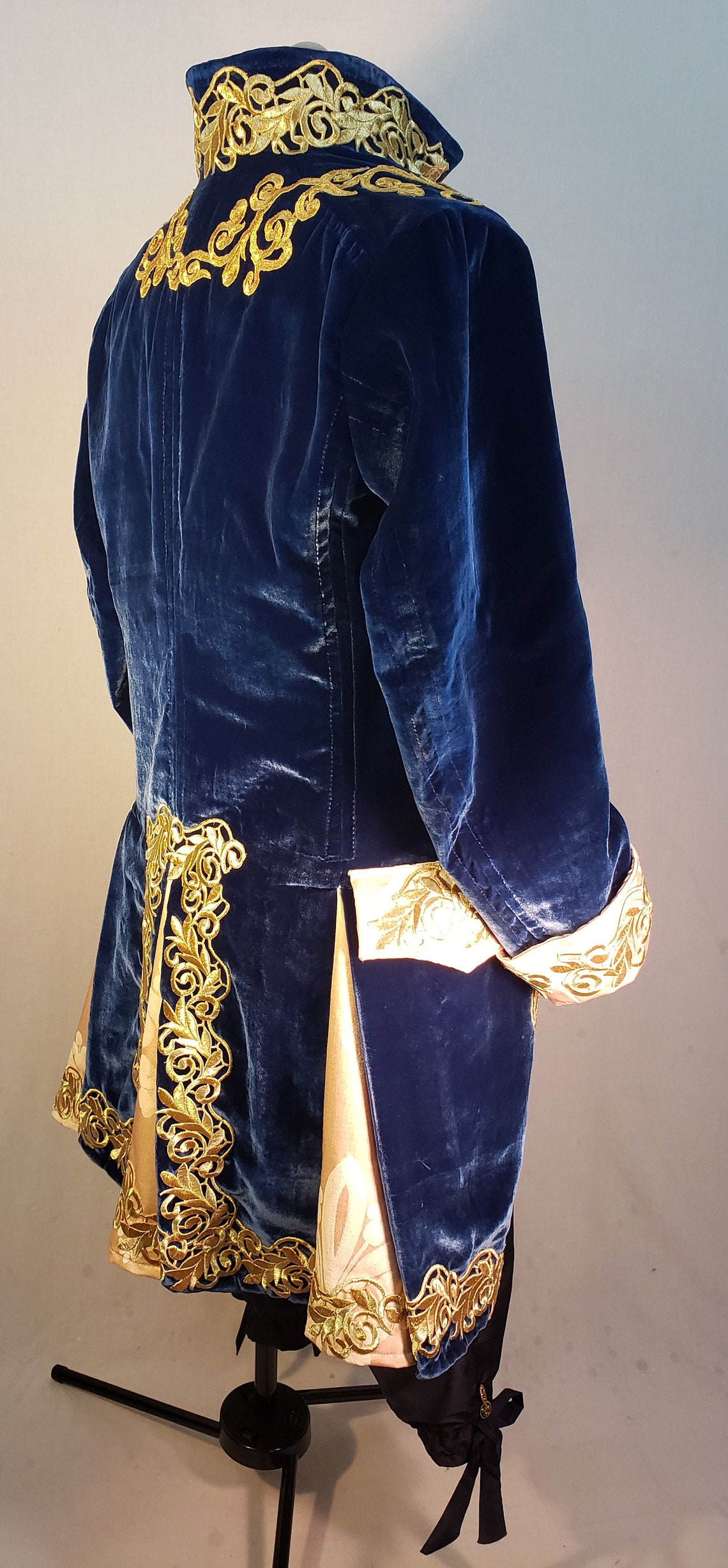Louis XIV Costume Jacket Breeches Waistcoats Cravats All Natural Fibers ...
