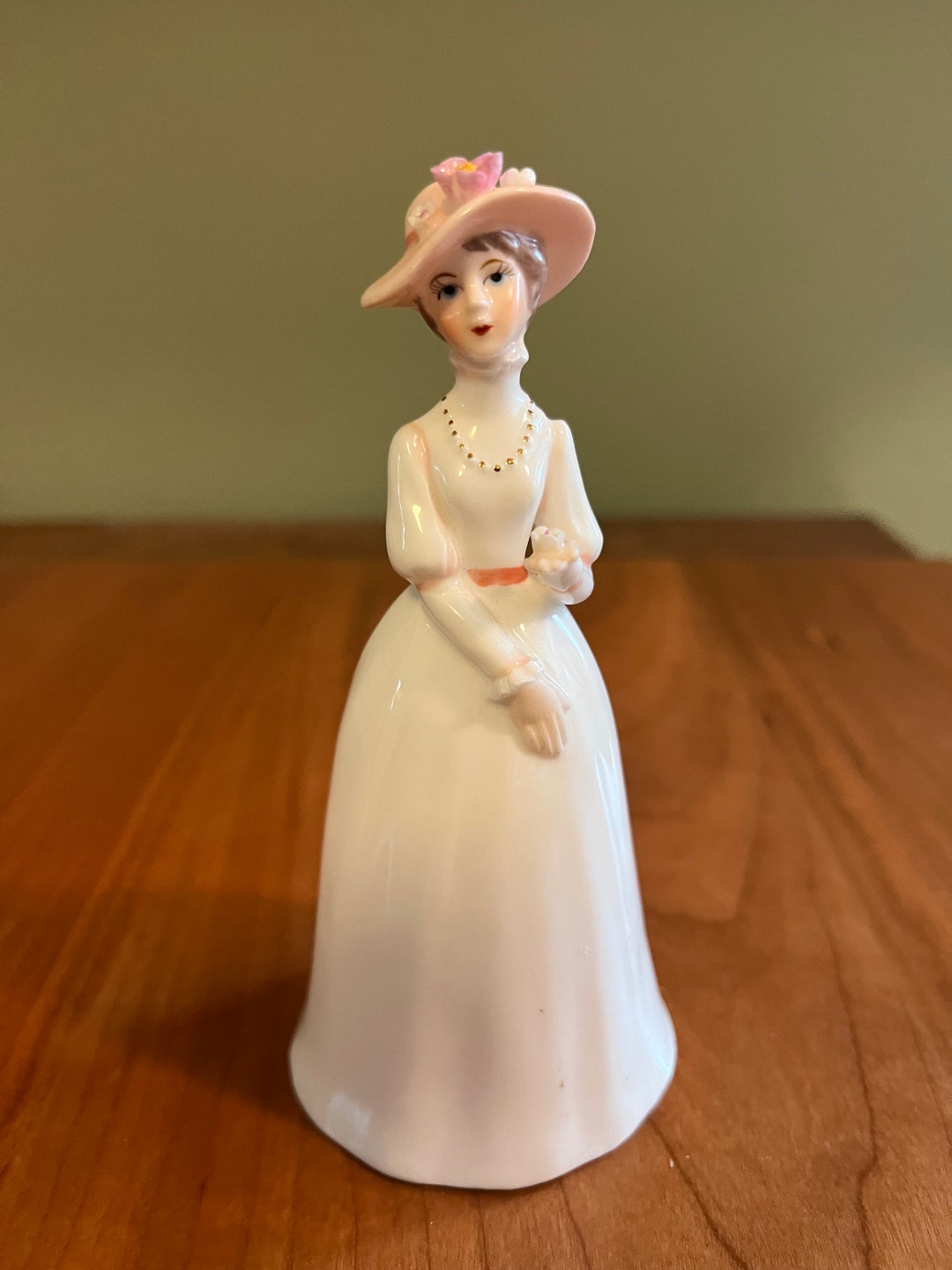Maruri Masterpiece Vintage Porcelain Figurine Bell. Bone China. Made in ...