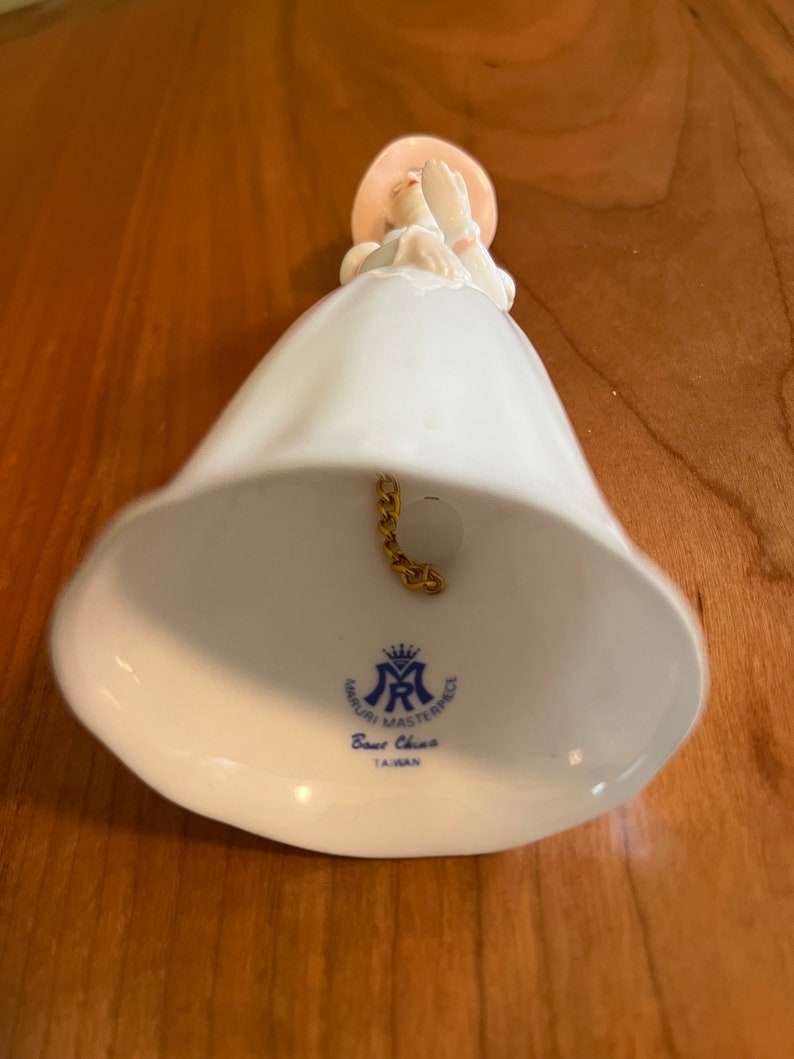 Maruri Masterpiece Vintage Porcelain Figurine Bell. Bone China. Made in ...