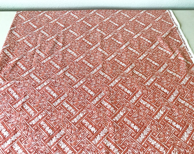 Vintage Jay Yang Woodco Asian Chinoiserie Criss-cross Cotton Upholstery ...