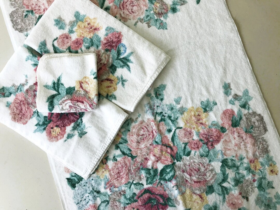 Vintage Springmaid Pastel Roses Floral Shabby Chic Bath + Hand Towels ...