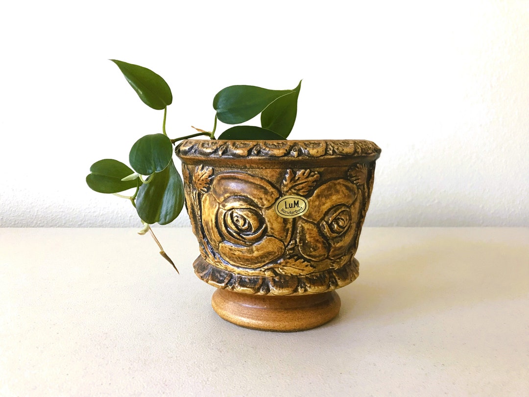 Vintage MCM Midcentury Germany Handmade Handarbeit Ornate Floral Roses ...