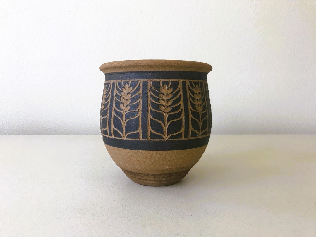 Signed Larry and Terry Brown Pottery Planter: Handmade Studio Art, 6.25 ...