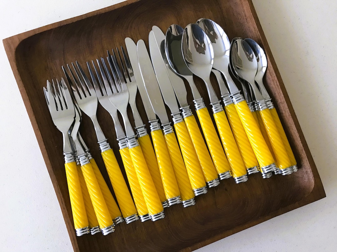 Vintage NEW Deadstock Yellow Spiral Plastic Handle Flatware Silverware ...