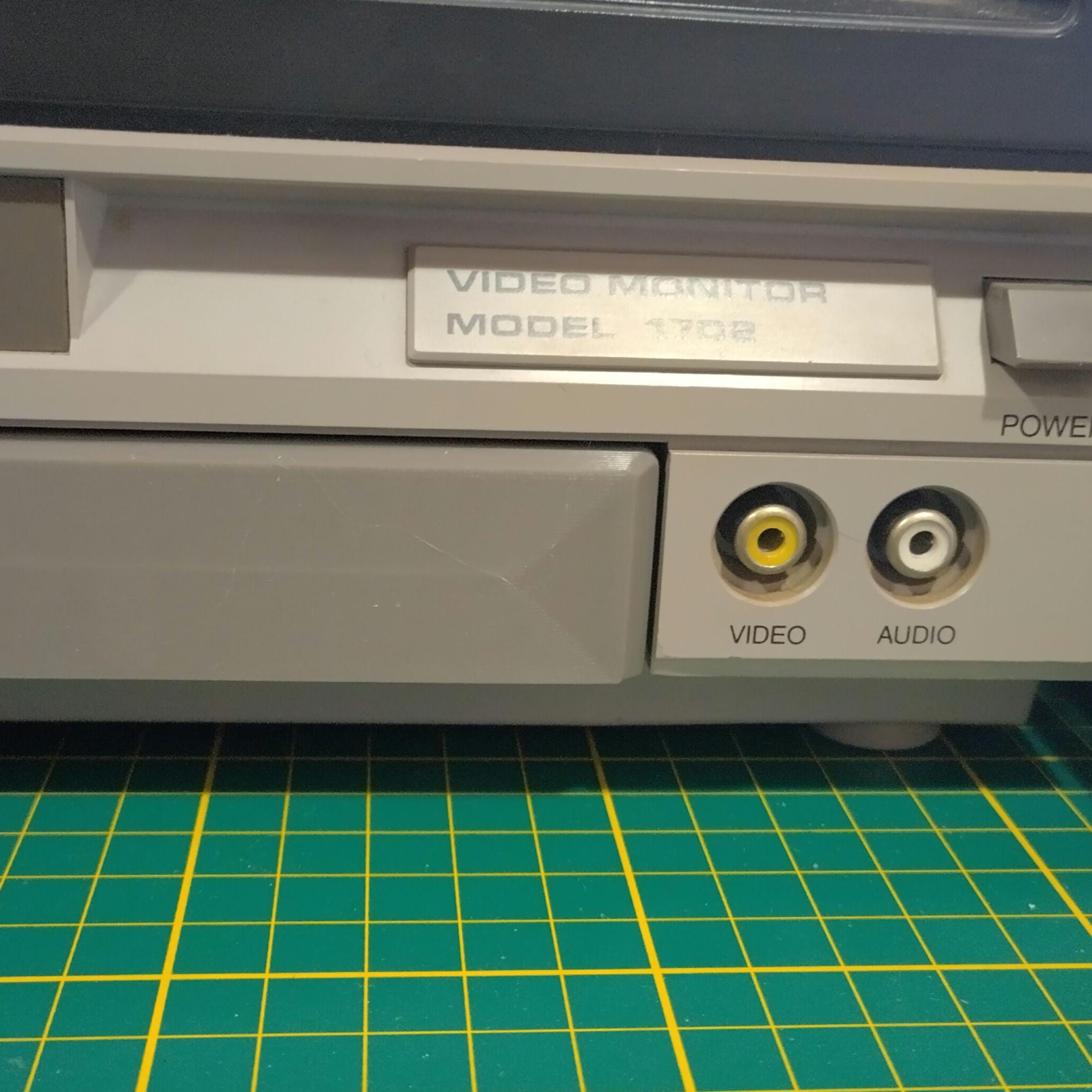 Commodore 1702 Monitor Replacement Door - Etsy