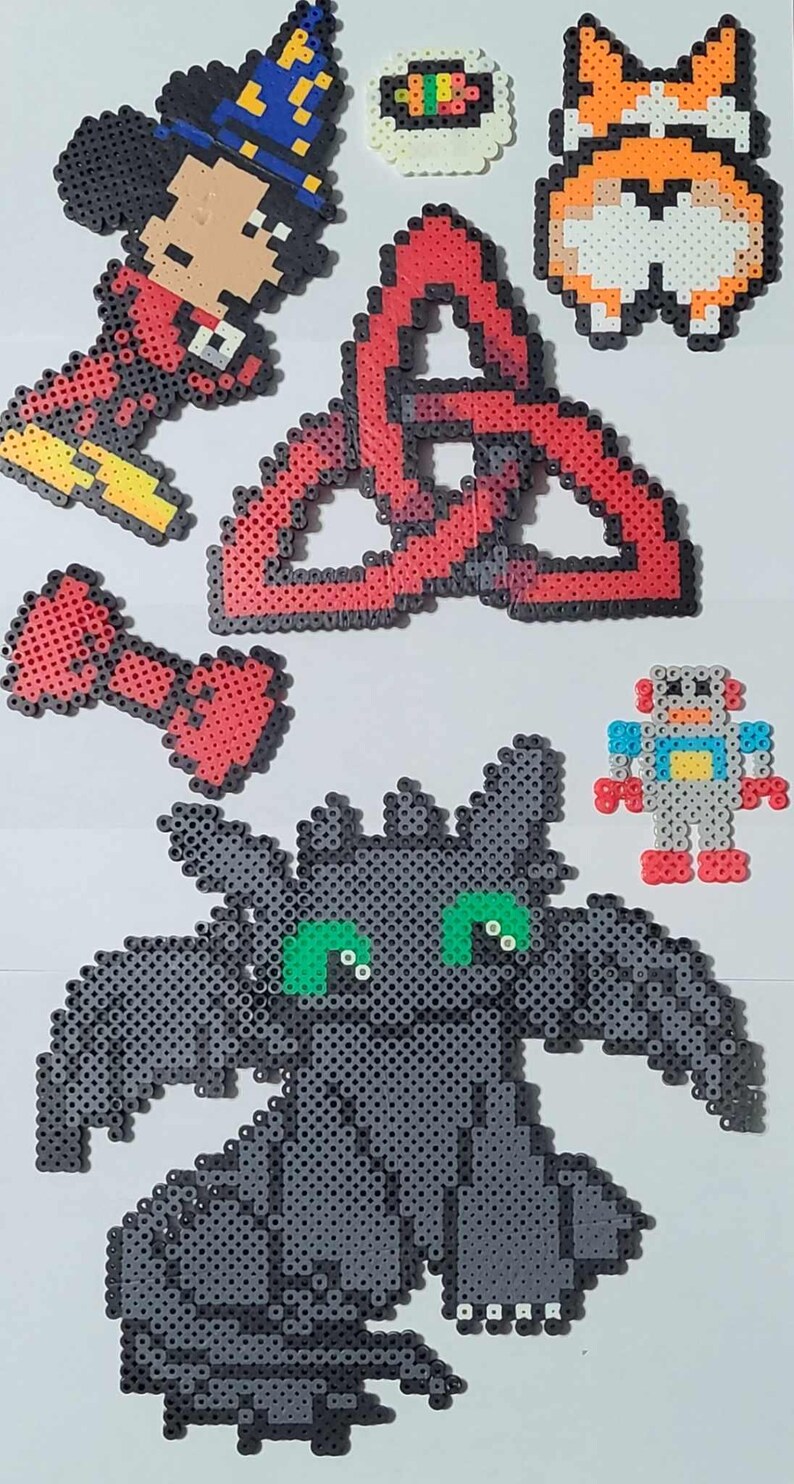 Perler Bead Creations (celtic Knot, Corgi, Toothless and More!) - Etsy