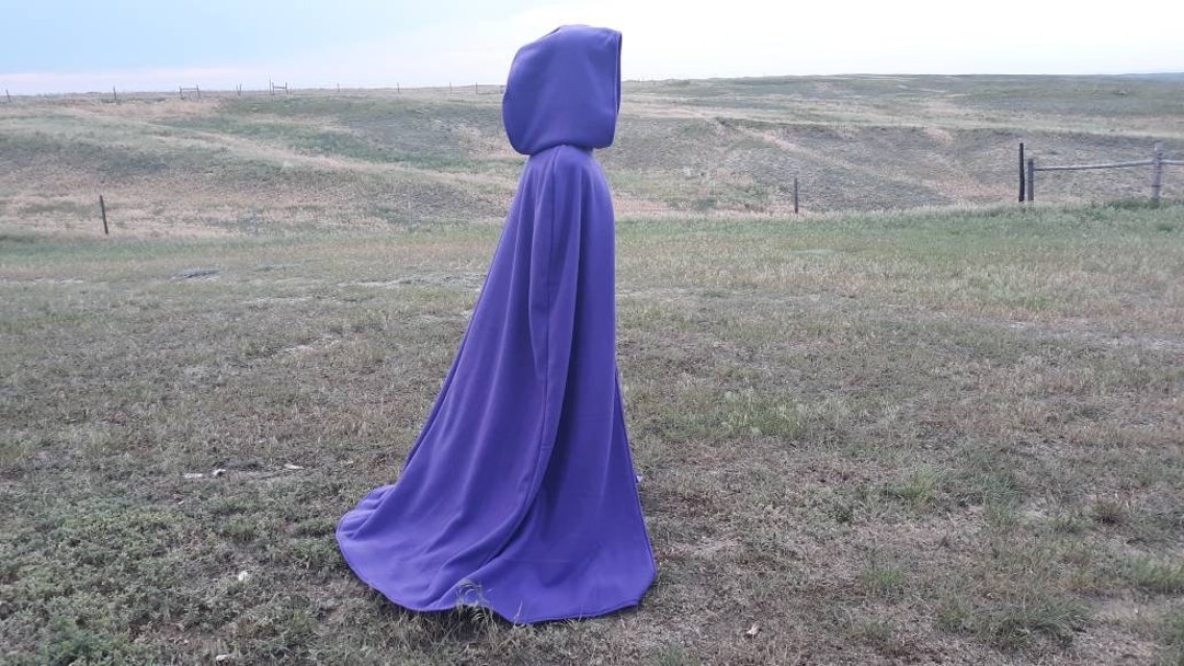 Purple Halloween Hooded Cloak Cape Fleece Hooded Renaissance Medieval ...