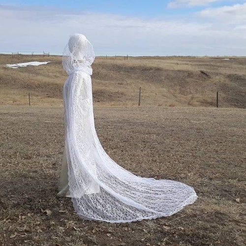 White Lace Bridal Cloak Hooded Wedding Cloak Cape Renaissance - Etsy