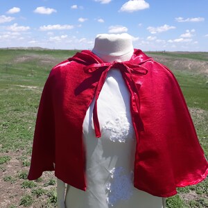 Red Satin Hooded Capelet Christmas Cape Wedding Cloak Princess - Etsy