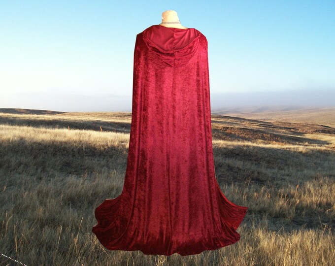 Little Red Riding Hood Garnet Red Velvet Hooded Cloak Cape Twilight ...