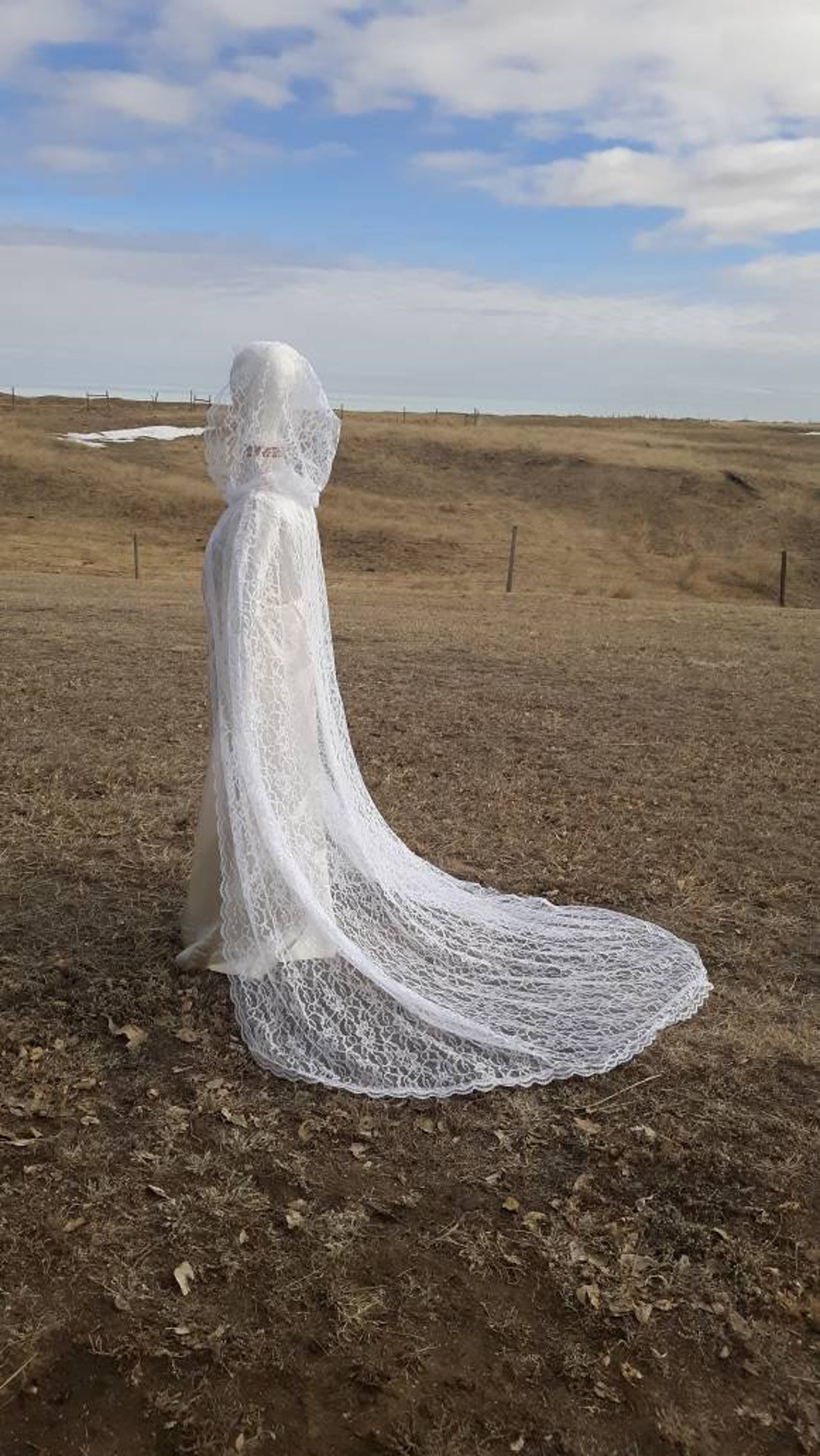 White Lace Cape Hooded White Wedding Cloak Bridal Cape | Etsy
