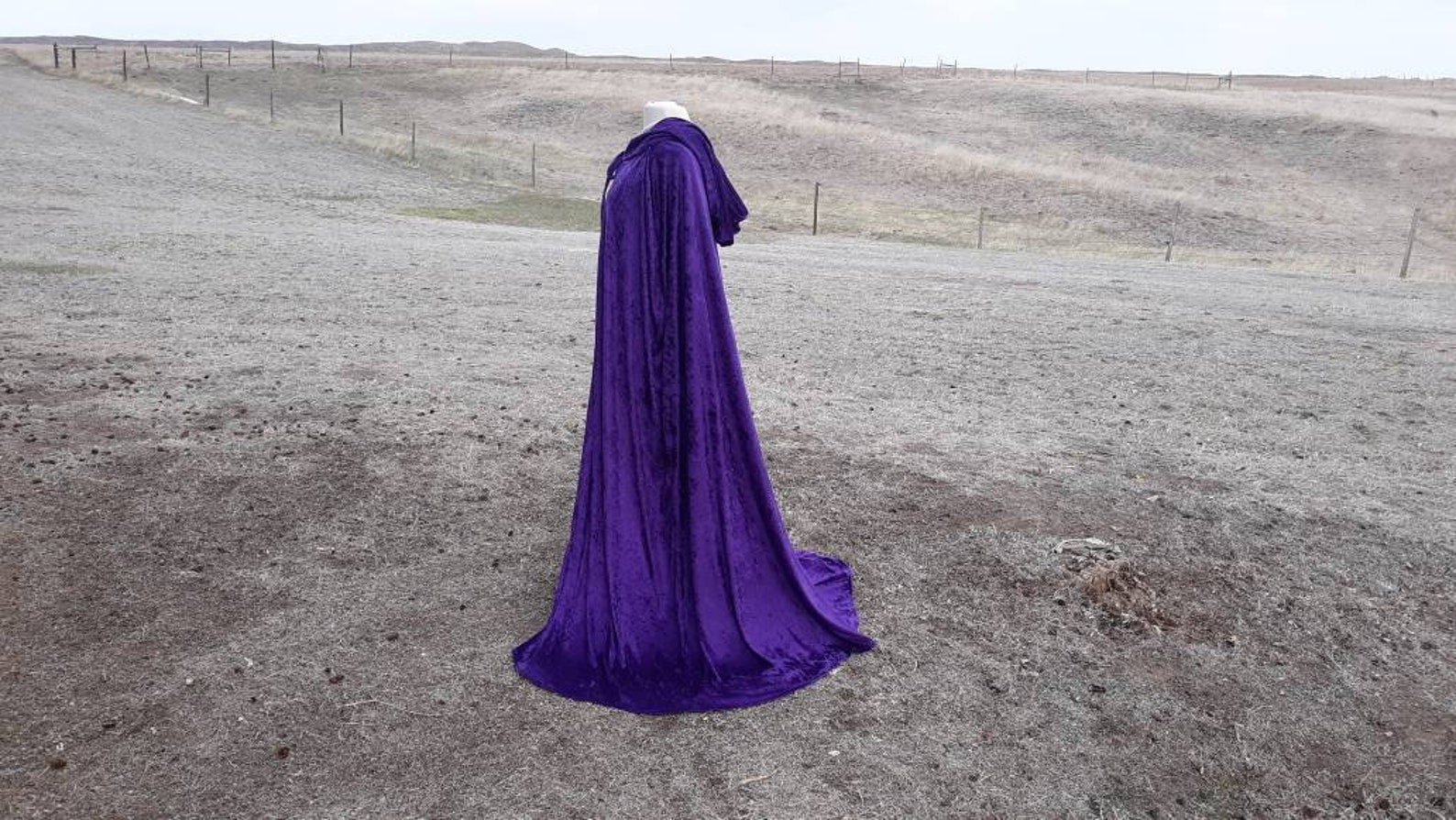 Purple Velvet Halloween Cloak Renaissance Costume Medieval Wedding Cape ...