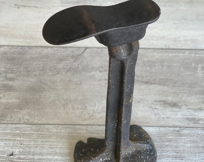 Vintage Cast Iron Shoe Anvil and Last Form - Small Sizes - Toddler and ...