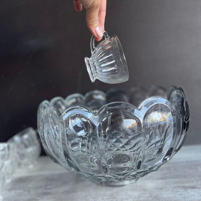 Old Vintage Punch Bowl - Etsy