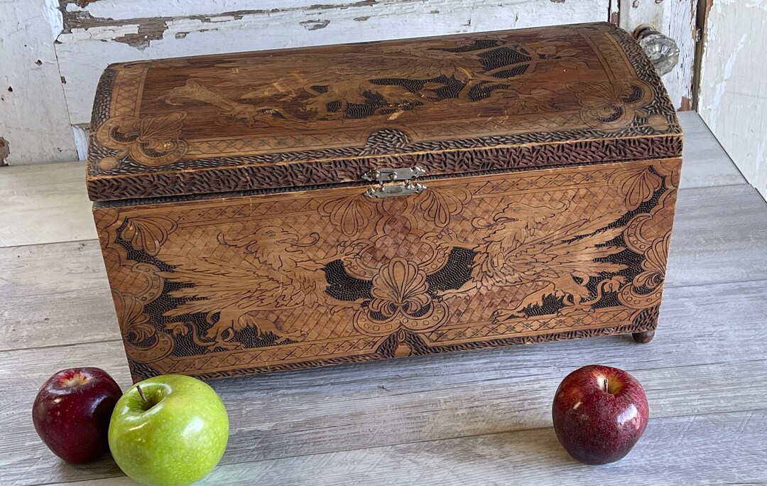 Antique Pyrography Trunk Treasure Chest Box 1905 Beloit, Kansas Folk ...