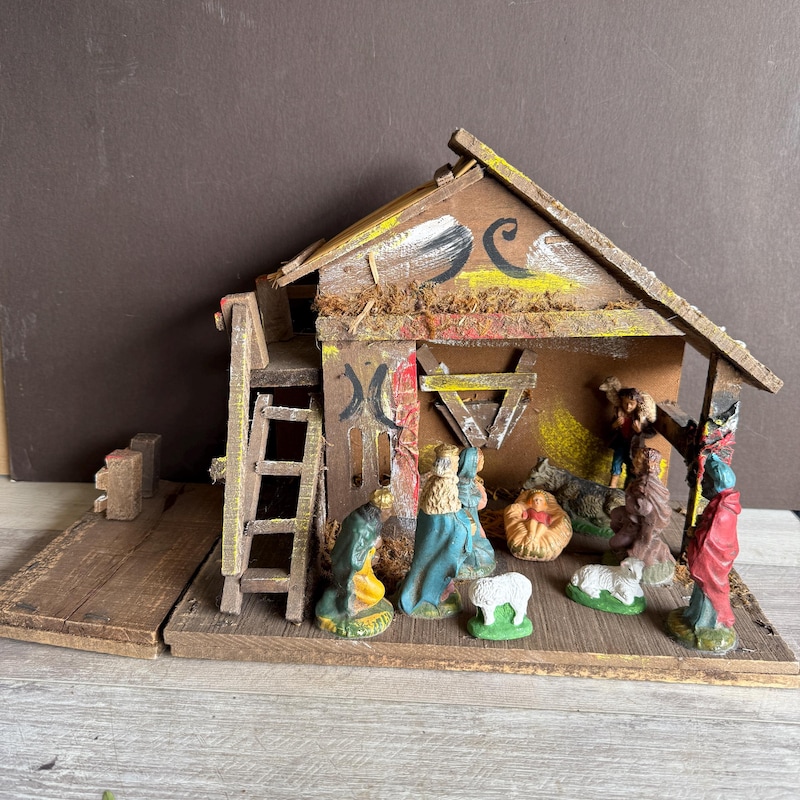 Wooden Creche - Etsy