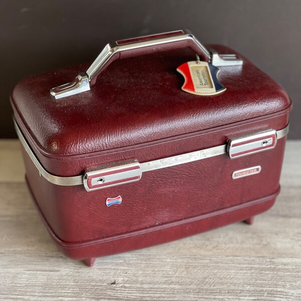 Vintage Train Case - Etsy