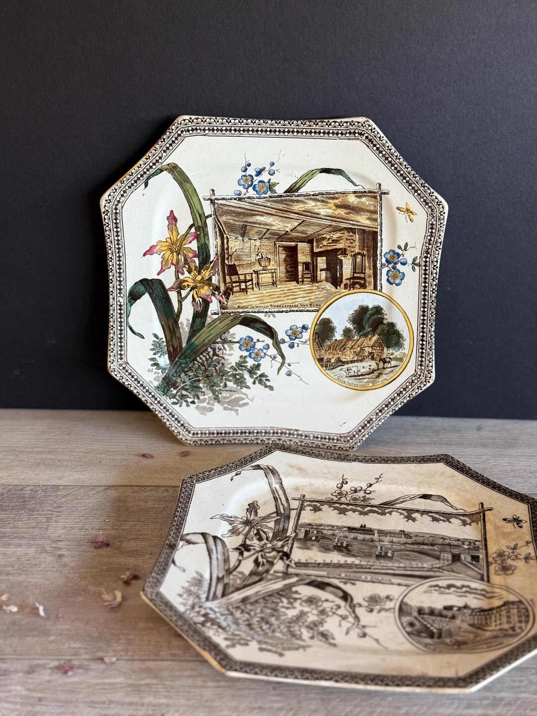 Antique Plate Aesthetic Movement Wallis Gimson "the World" Shakespeare ...