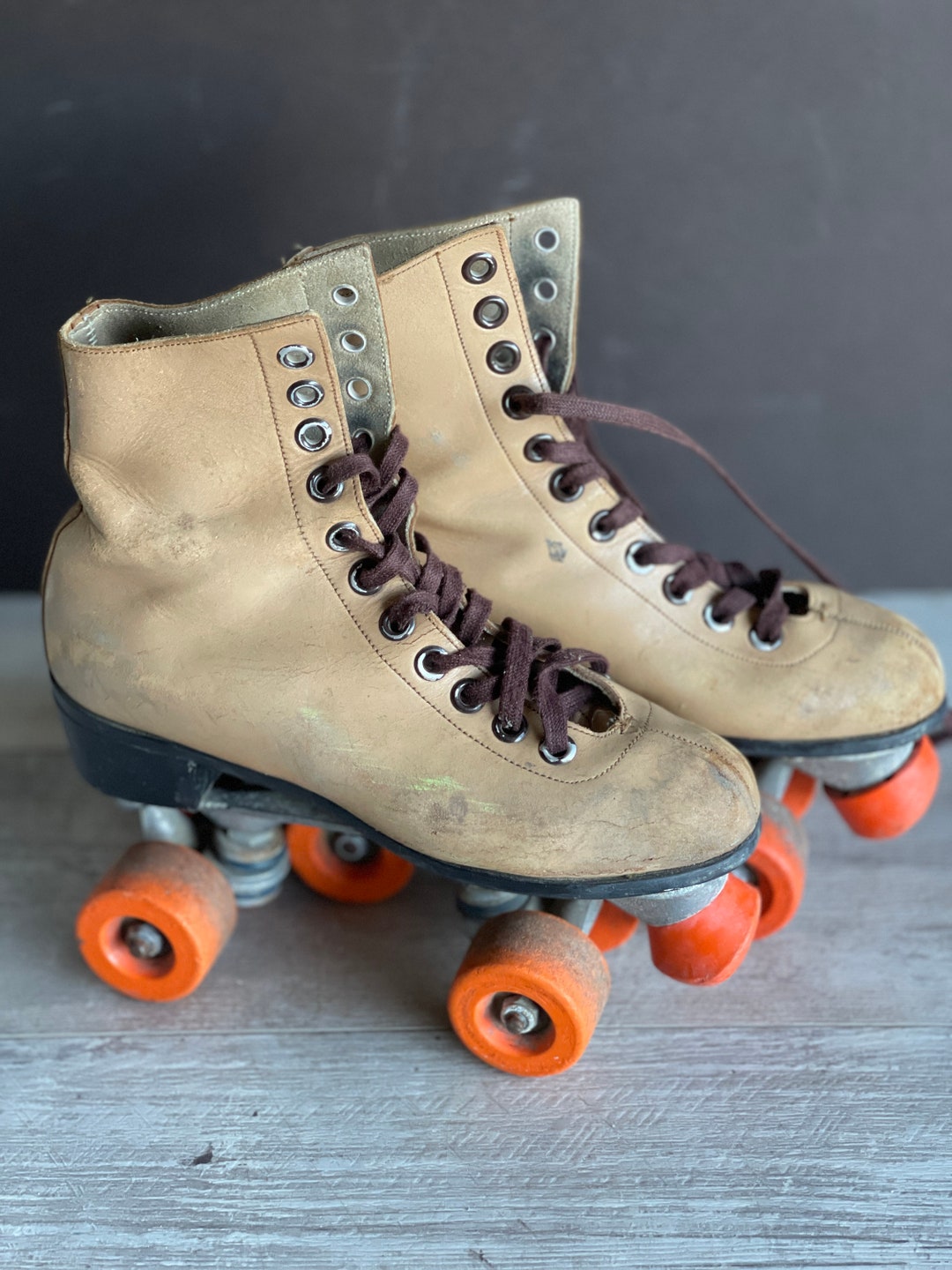 Vintage Brown Leather Roller Skates Women's Size 8 - C. 1960s Rentals ...