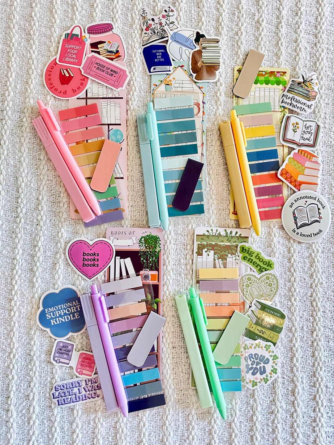Everything but the Book Kit: Highlighter, Tabs, Pen, Bookmark ...