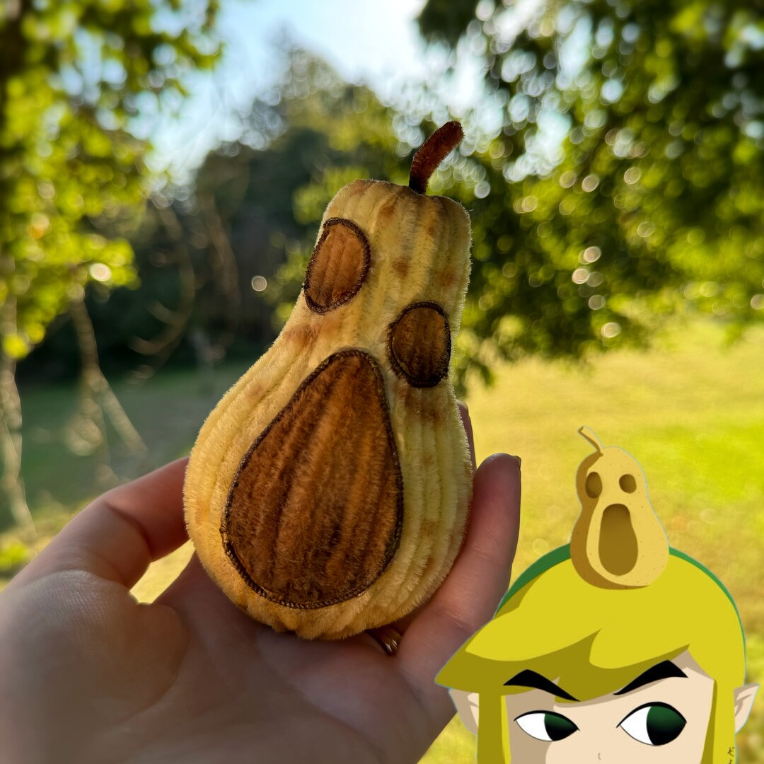 Handmade Hyoi Pear Prop: Windwaker Cosplay Hair Clip - Etsy