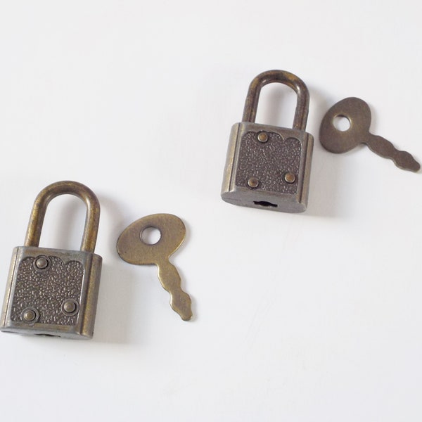 Vintage Diary With a Lock and Key - Etsy