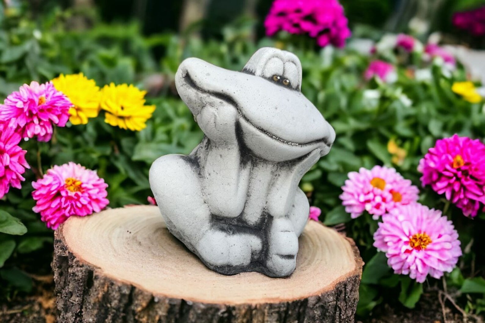 Concrete Happy Frog Sculpture Cement Lawn Ornament Figurine Solid ...