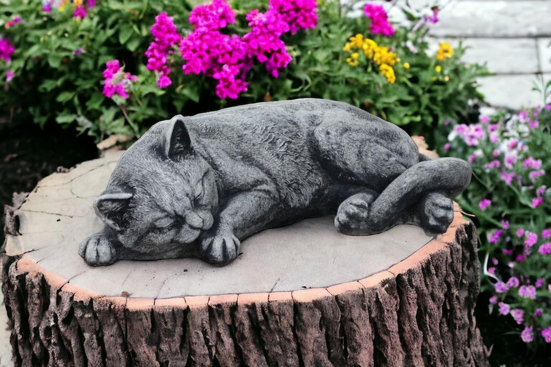 Stone Cat Figure Realistic Cat Statue Outdoor Kitten Decoration ...