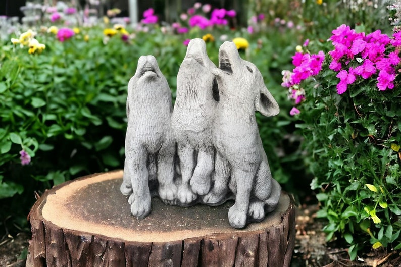 Outdoor Wolfs Sculpture Concrete Sitting Three Wolf Figurine Stone ...