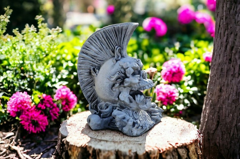 Detailed Demon Skull Statue Cement Halloween for Decor Garden Ornament ...