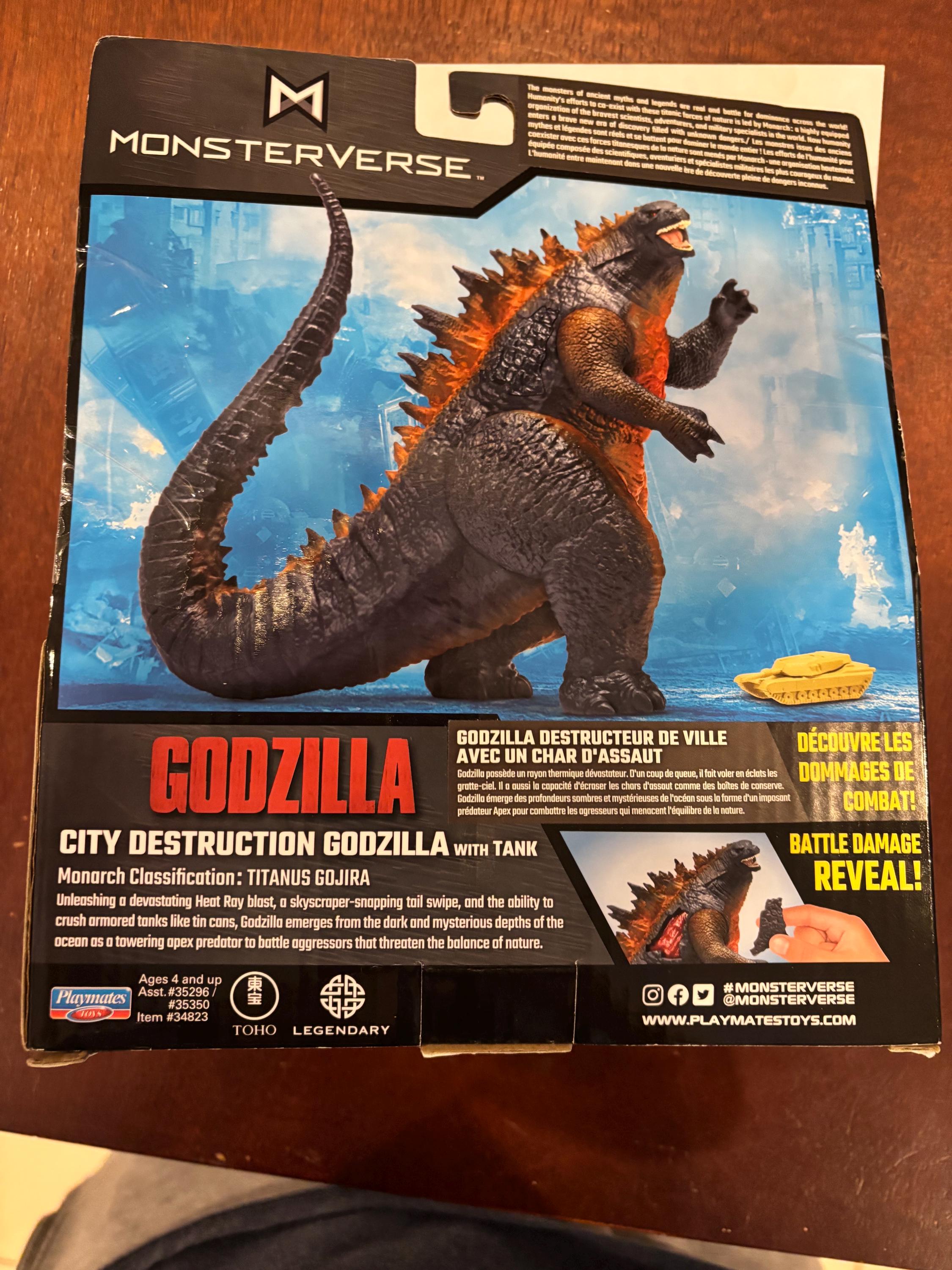 Godzilla Monsterverse City Destruction Godzilla With Tank Battle Damage ...