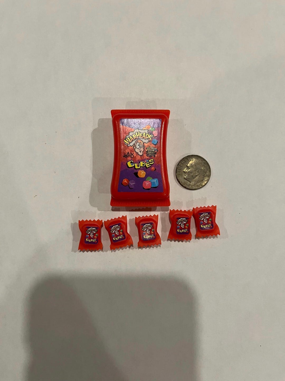 5 Surprise Mini Brands in Perfect Condition! Warheads Cubes With 5 Mini ...