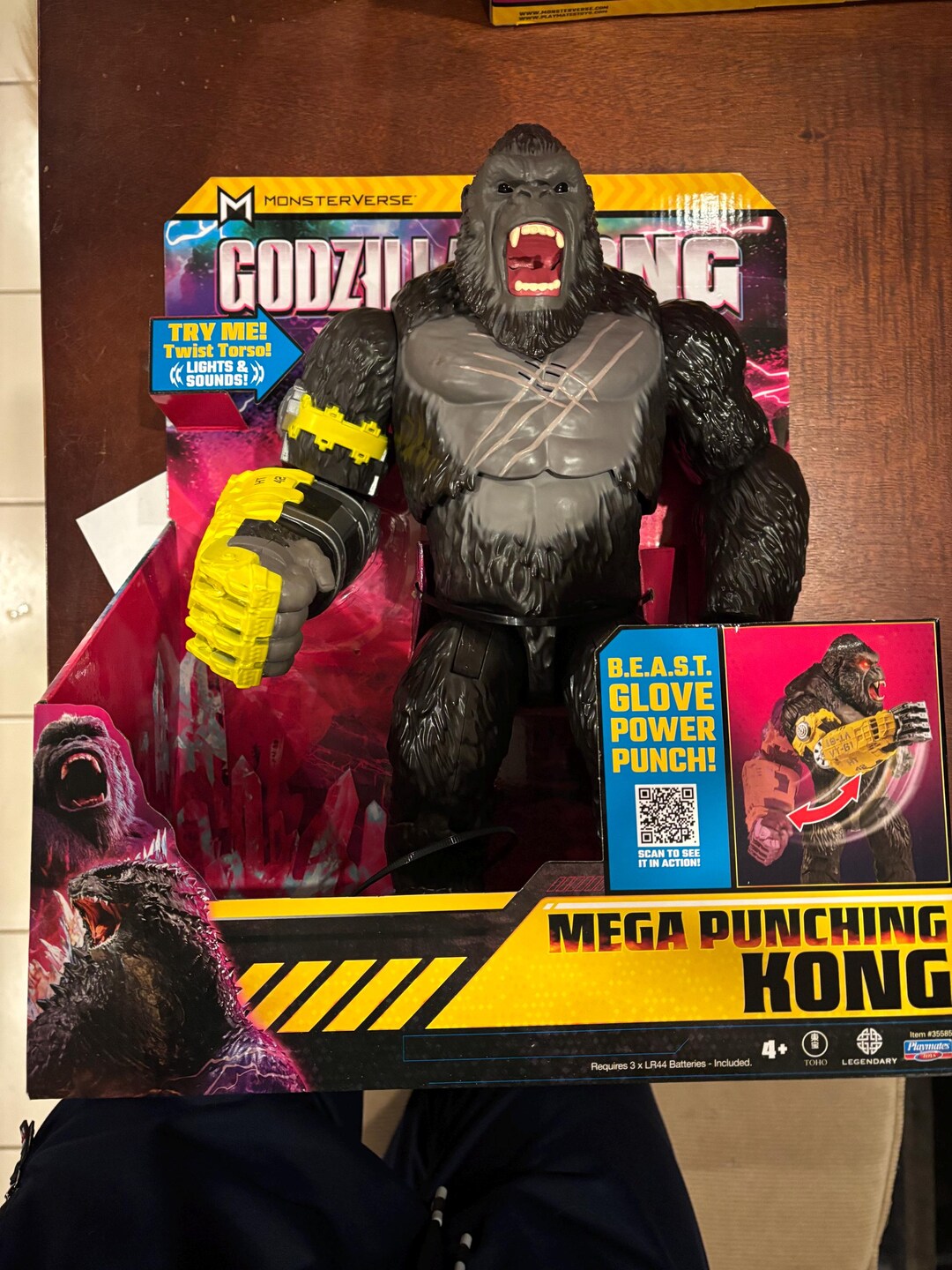 Godzilla X Kong the New Empire Monsterverse Mega Punching Kong 13 Inch ...