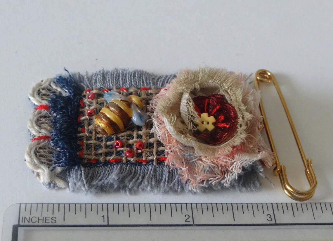 Textile Pin. "with a Bee". Handmade - Etsy