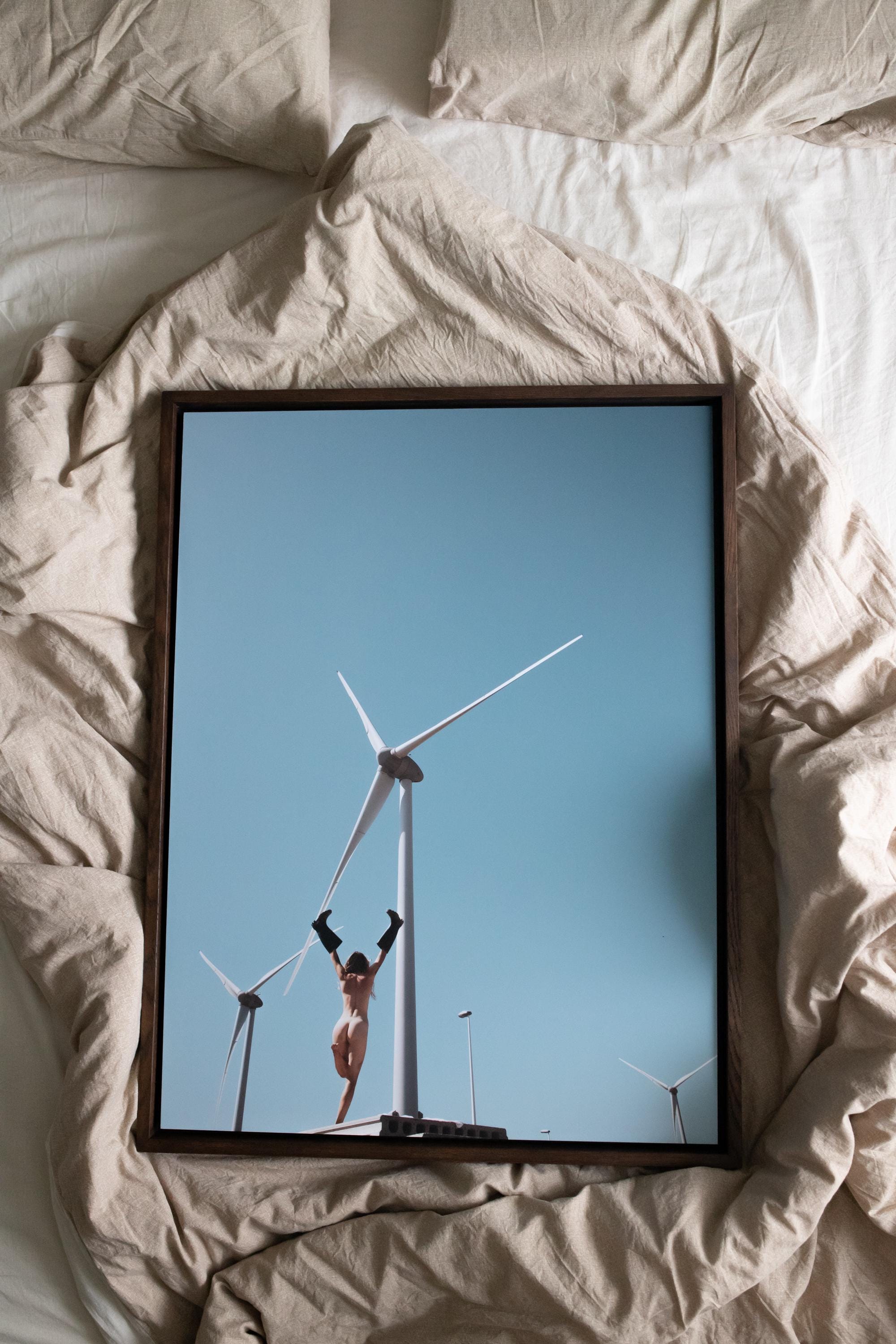 Poster girl & Mill 2023 - Etsy