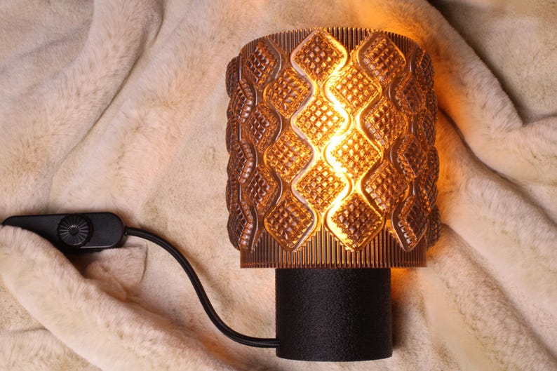 Serpente Table Lamp, Snake-Inspired Design, Amber Dimmable Desk Light ...