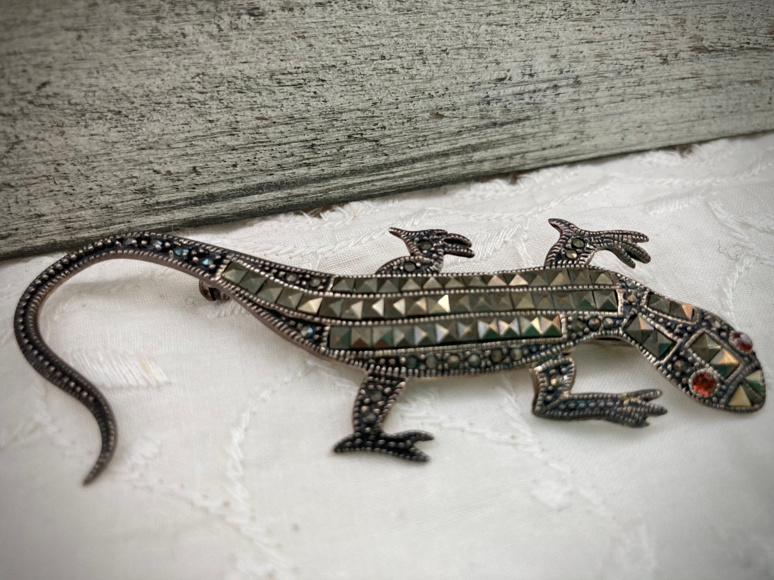 Vintage Sterling Silver Lizard Pin with Faceted Marcasites - Etsy 日本