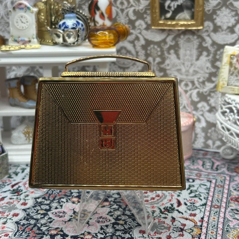 Powder Compacts Musical Box - Etsy UK