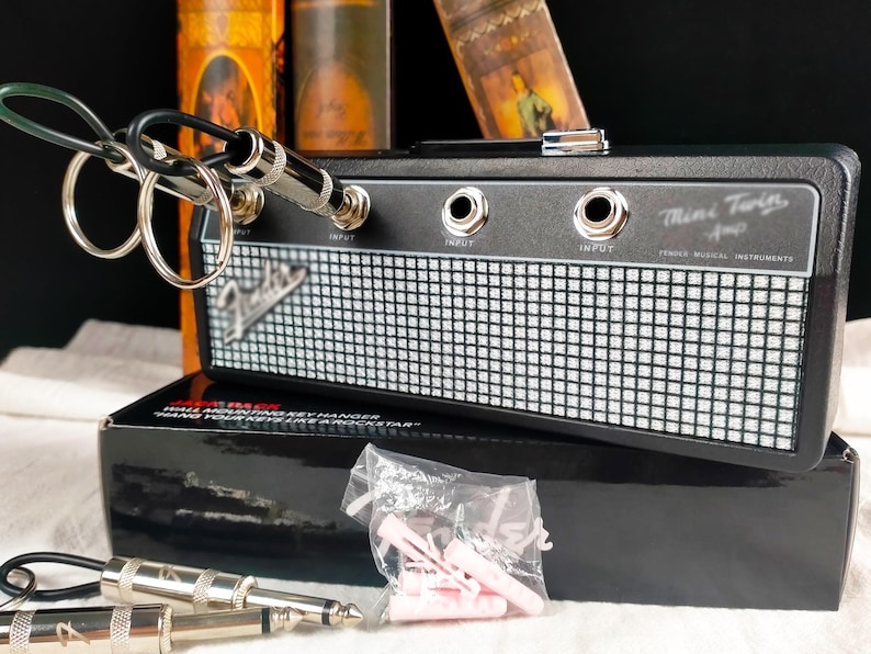 4 Key Plugs Marshall Fender Guitar Amp Organizer Keychain Rack Jcm800 ...