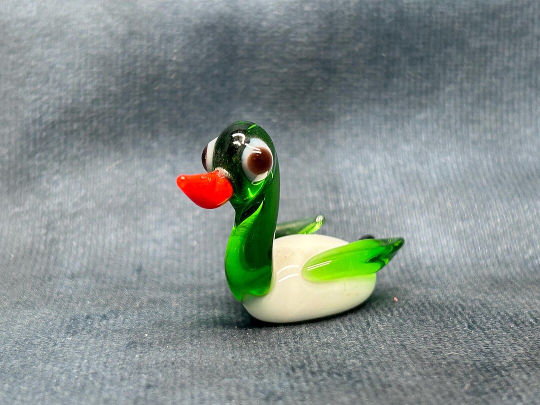 Green Glass Duck Figurine, Vintage Glass Animals - Etsy
