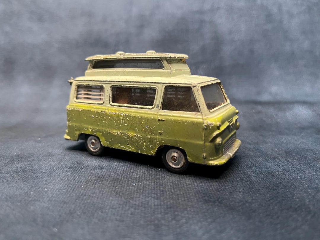 Vintage Model Bus, Vintage Corgi Toys 420 Ford Thames Airborne Caravan ...