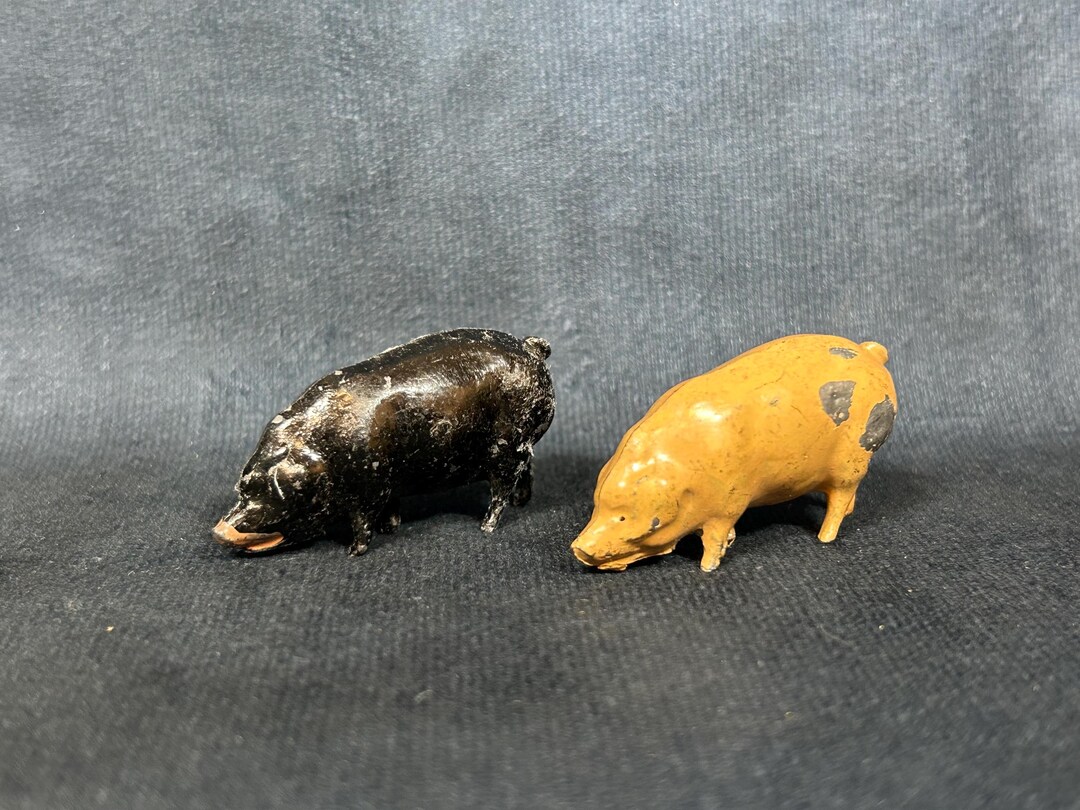 Vintage Toy Pigs, Farm Animals by Britains, Early-mid 20th Century Toy ...