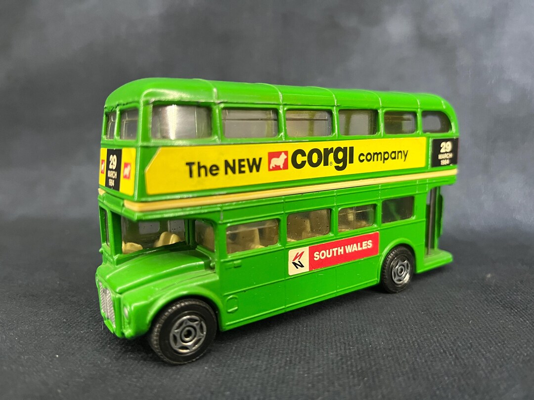 Green Routemaster, South Wales Model Bus, Corgi Classic Vintage Model ...