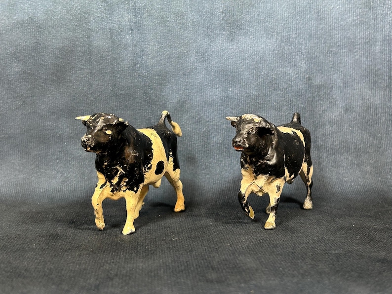 Vintage Toy Cows, Farm Animals by Britains, Early-mid 20th Century Toy ...