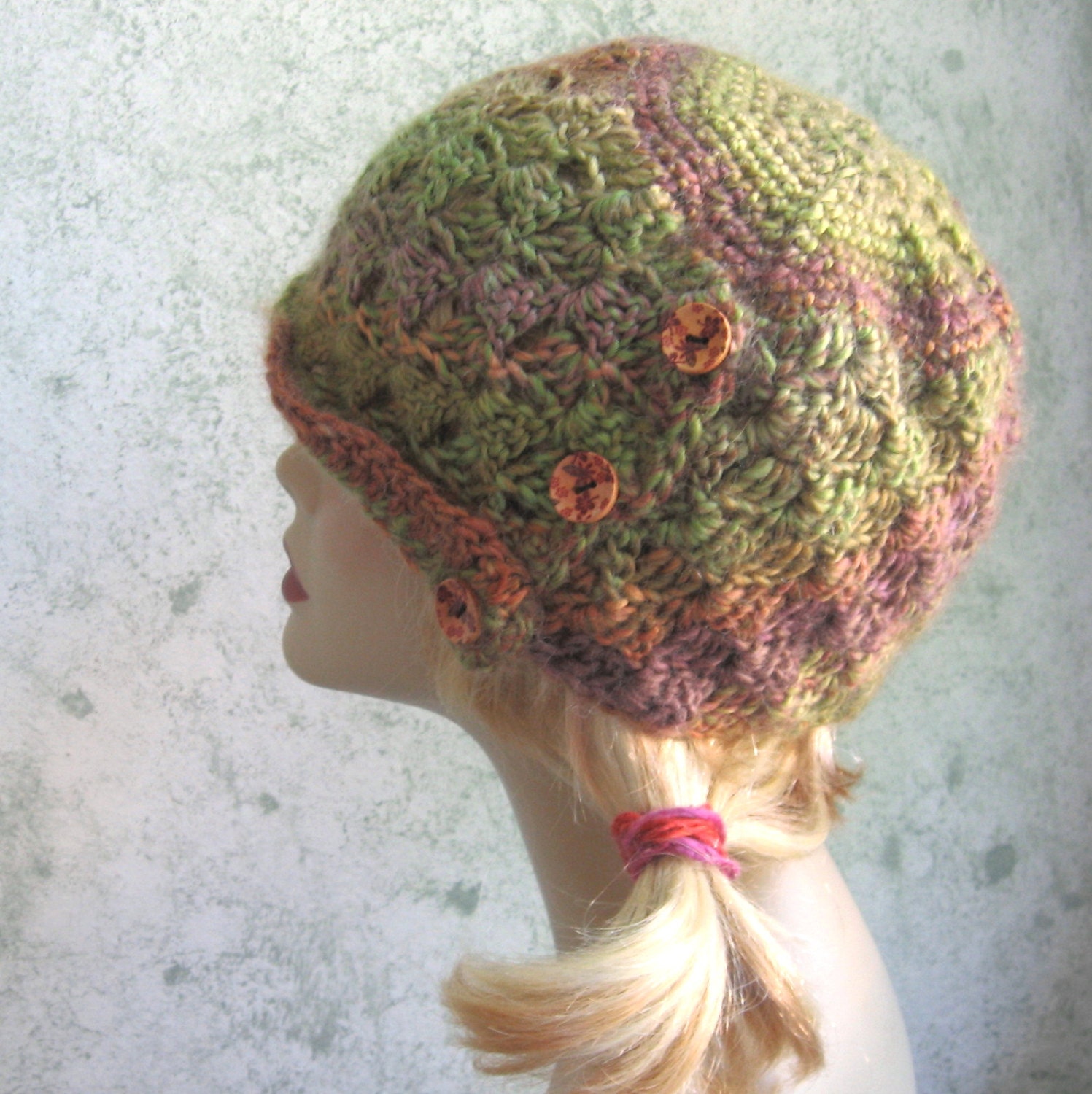 Crochet Pattern Womens Hat With Side Button Trim Instant - Etsy Israel