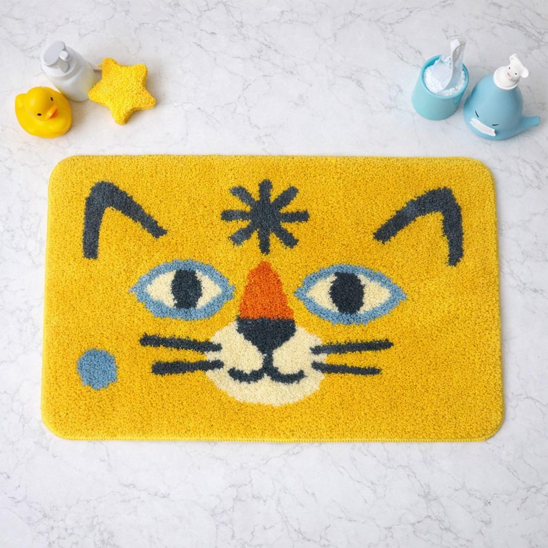 Fun Cat Bath Rug Yellow Bathroom Décor Soft Absorbent Microfiber Floor ...