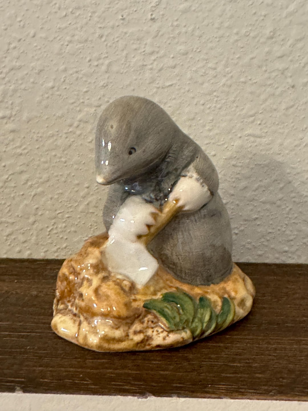 Vintage Beatrix Potter Diggory Diggory Delvet Mole Figurine | Frederick ...