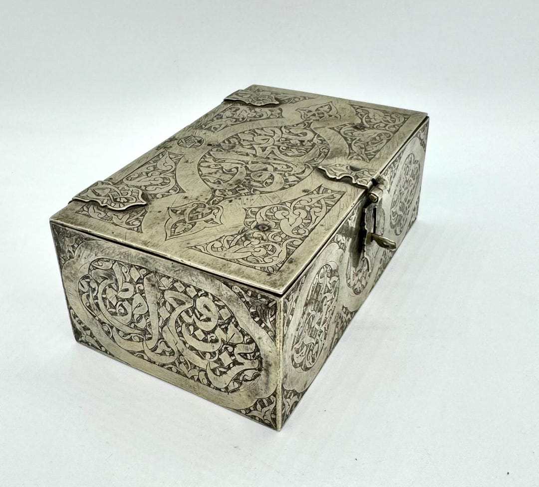 Antique Islamic Cairoware? Hand-engraved Jewellery Trinket Box – Middle ...